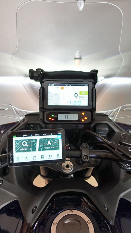 mounted a GPS on my new 2025 NT1100 DCT - Lighting, Electrical, and ...